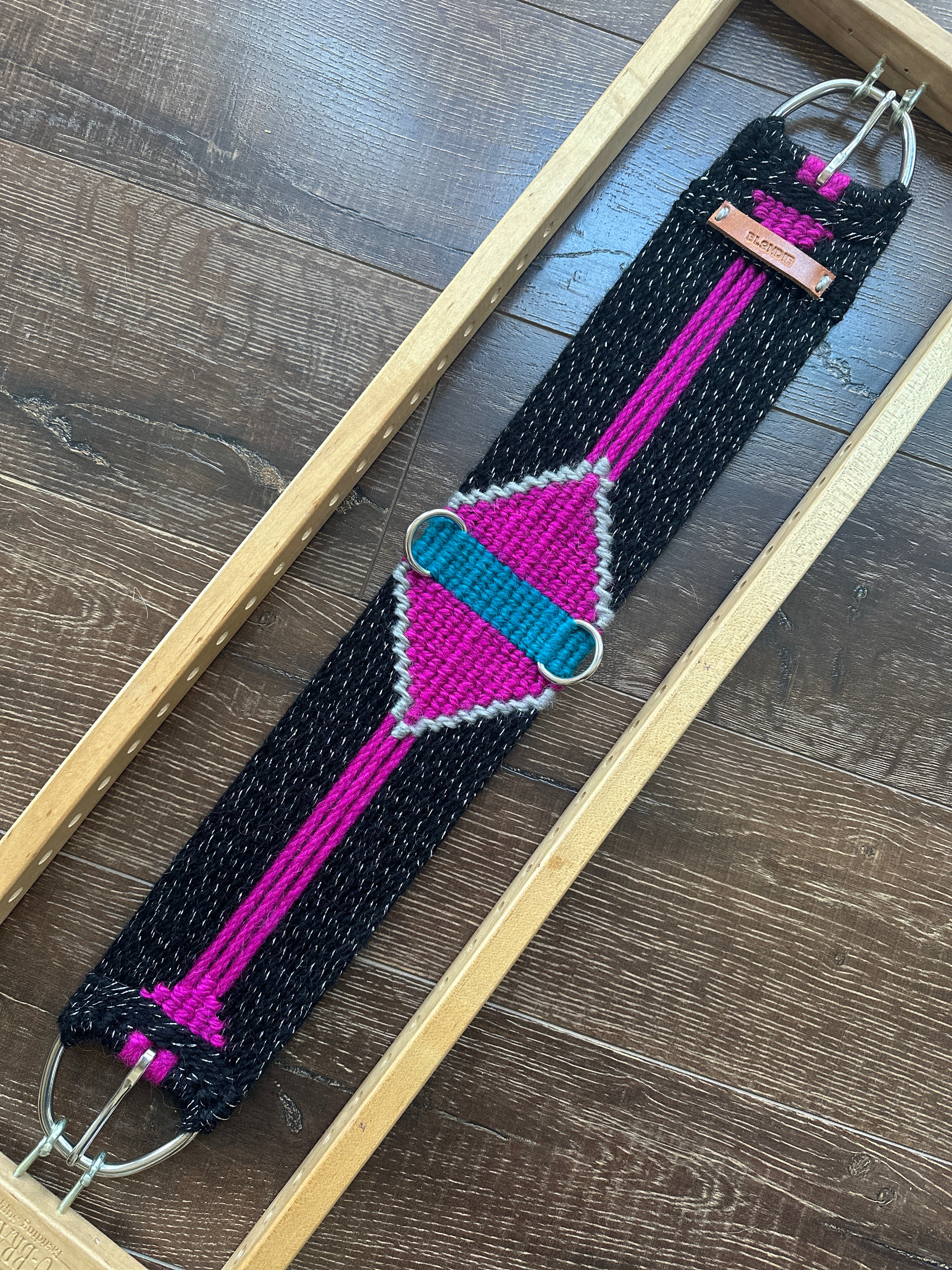 30" Straight Mohair Cinch – Blondie Cinches & Rope Halters